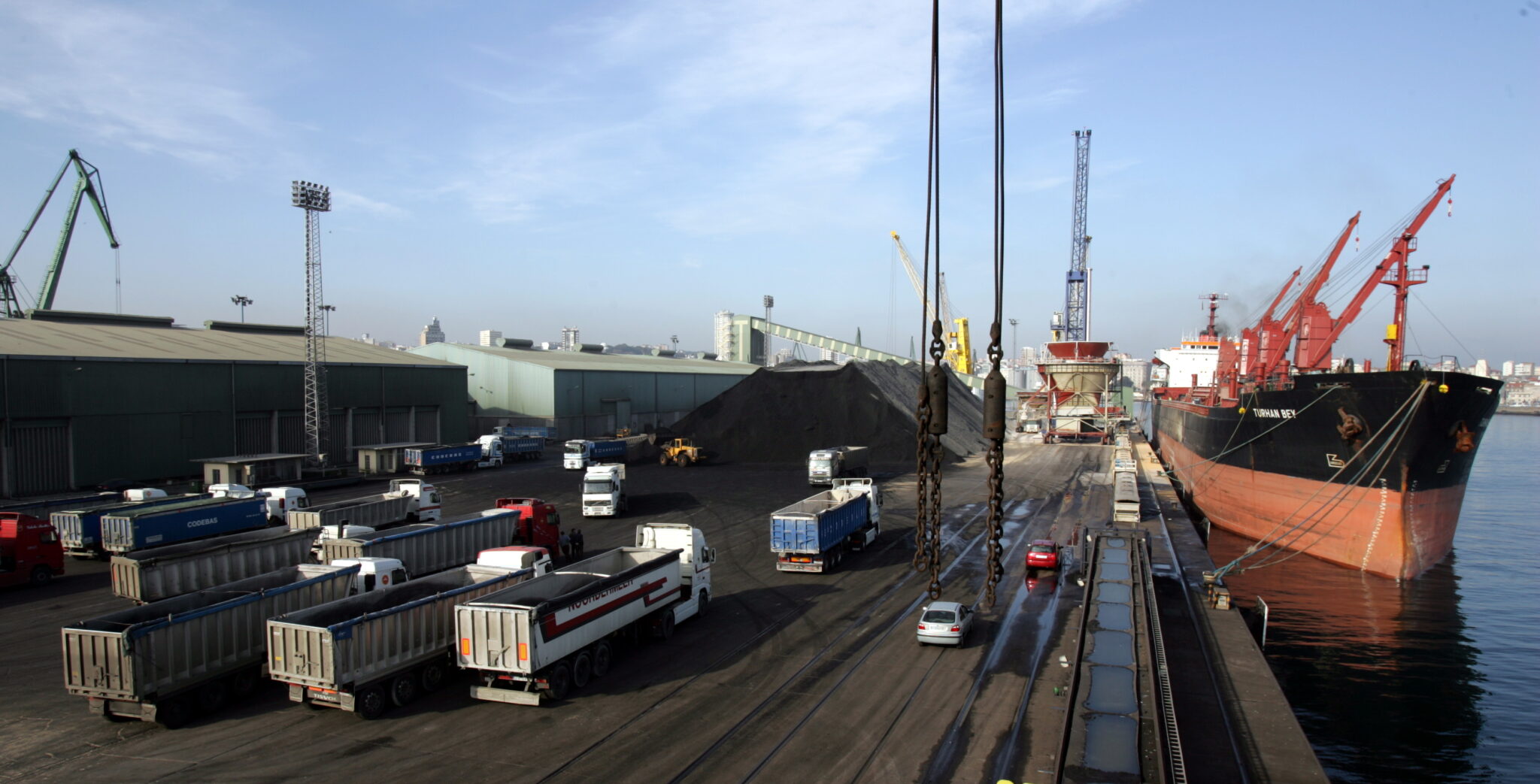 The Transformation of A Coruña Port Waterfront - PORTUS